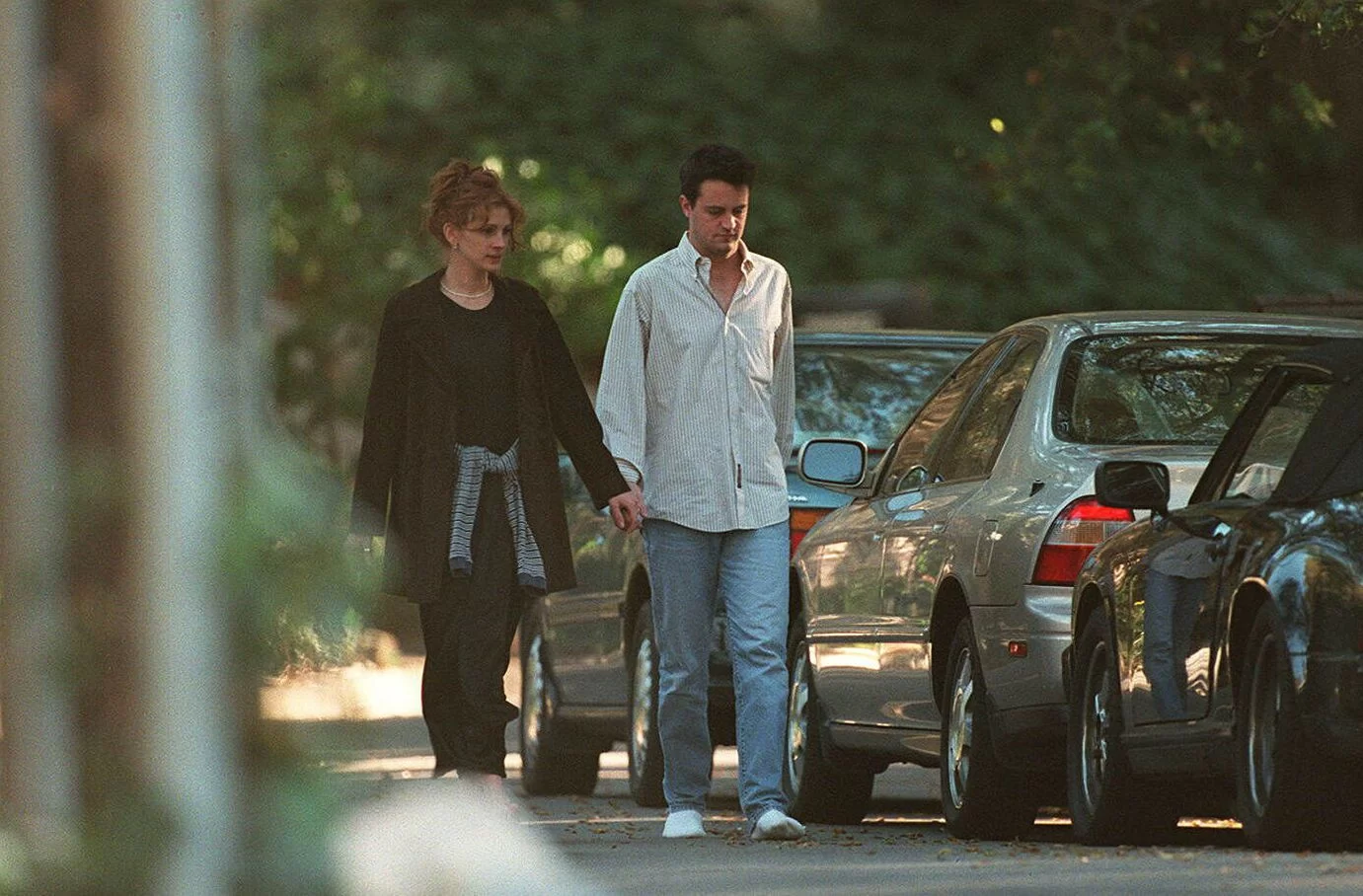 Julia Roberts Feels 'Cringed and Embarrassed' by Matthew Perry's ...