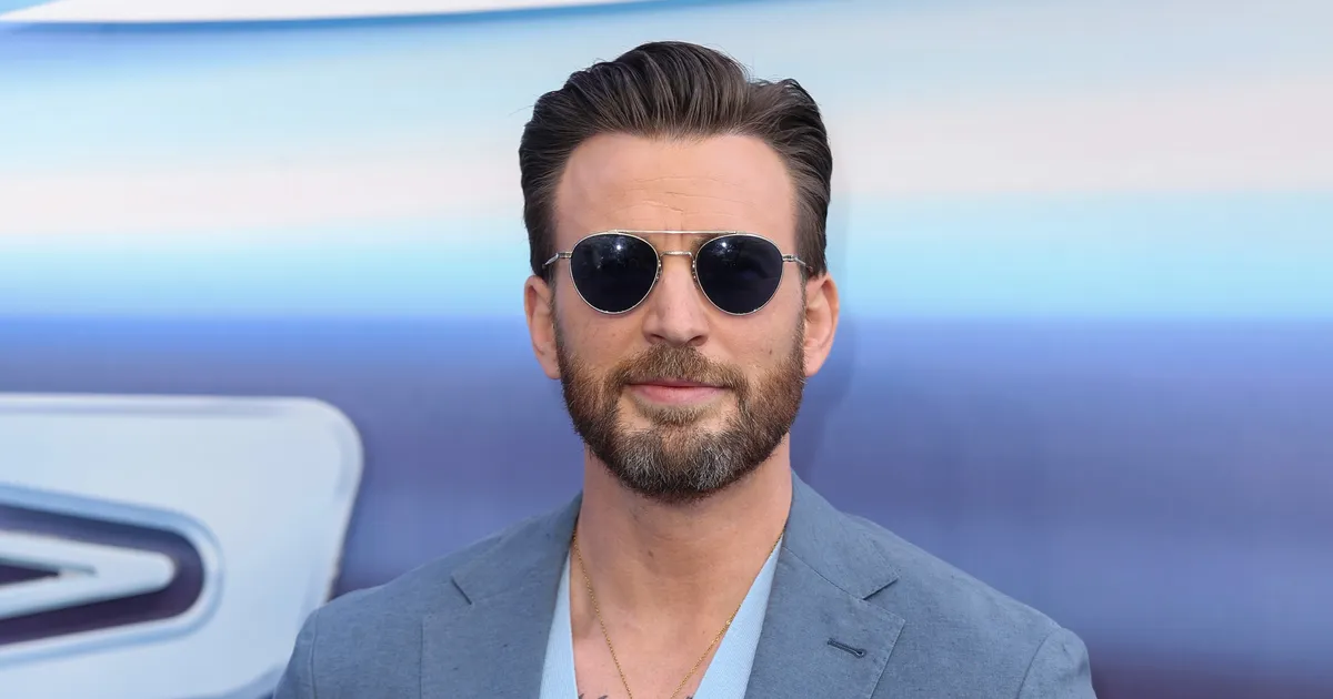 Chris Evans Wants This Marvel Co-Star To Be The Next James Bond - MovieGeak